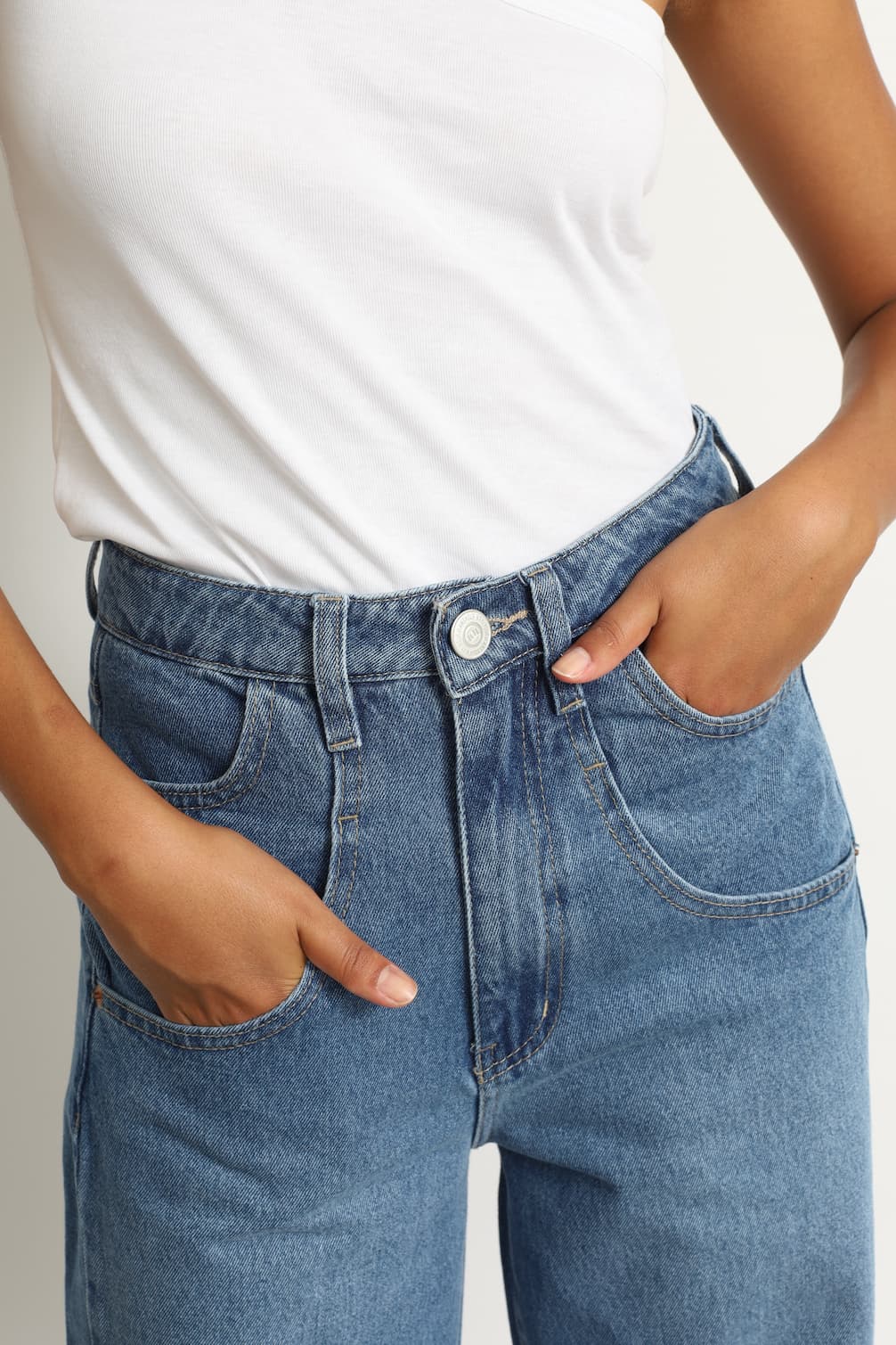 NEW – 101 BRAND JEANS